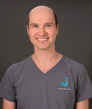 L'équipe de dentistes du Centre Dentaire Anjou à Montréal | Centre ...